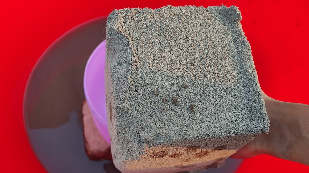 Black sand 🖤 super dusty and soft blocks crumbling in water@asmrhub8270 ...