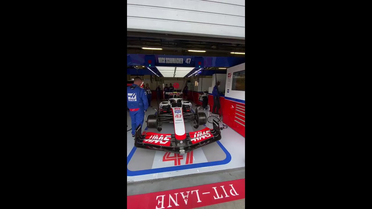 Live F1: Pre-Sprint pit lane walk! 🤩 #F1Sprint #F1 - YouTube