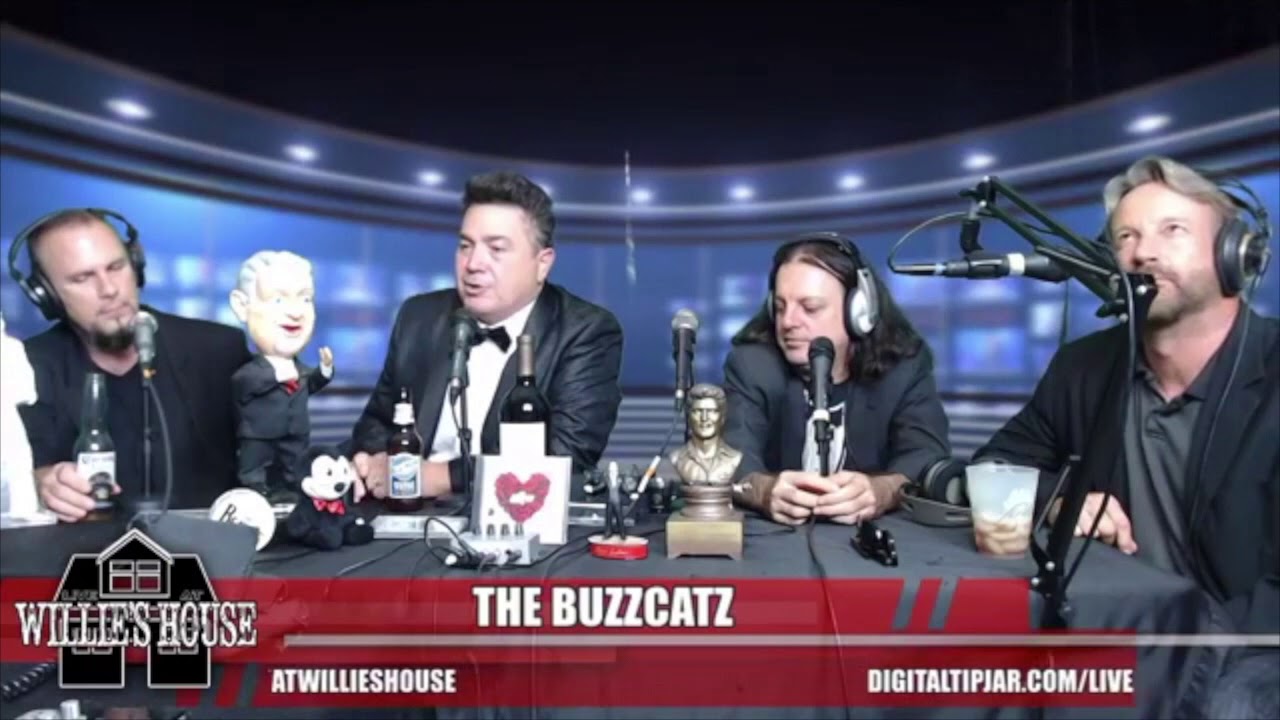 Ricky Sylvia talks about his hero, Rodney Dangerfield - The Buzzcatz ...
