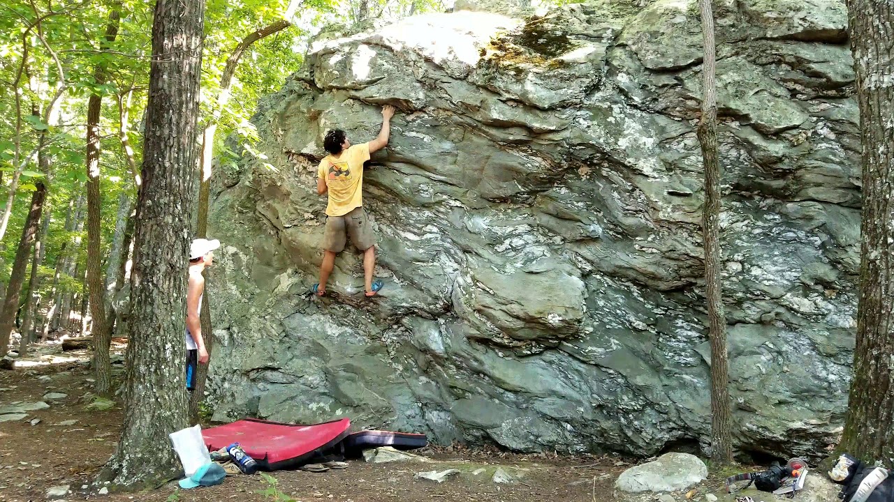 Moore's Wall Bouldering | St. Therese's (V3) - YouTube