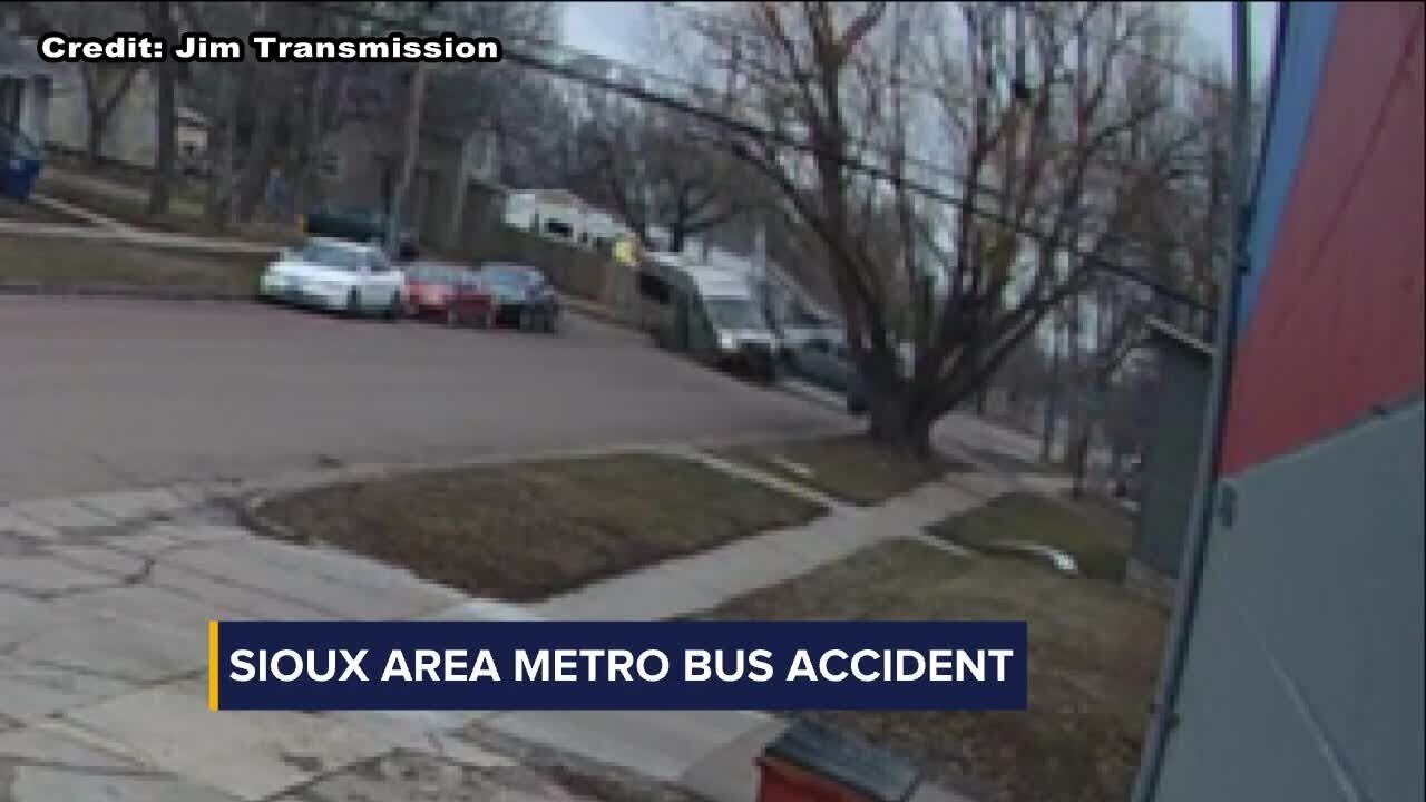 SAM bus driver uninjured after bus was hit and rolled - YouTube