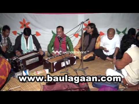 Awre Bondhu Daki Dashi...Singer : Roni Sorkar Lyrics : Foriduzzaman ...