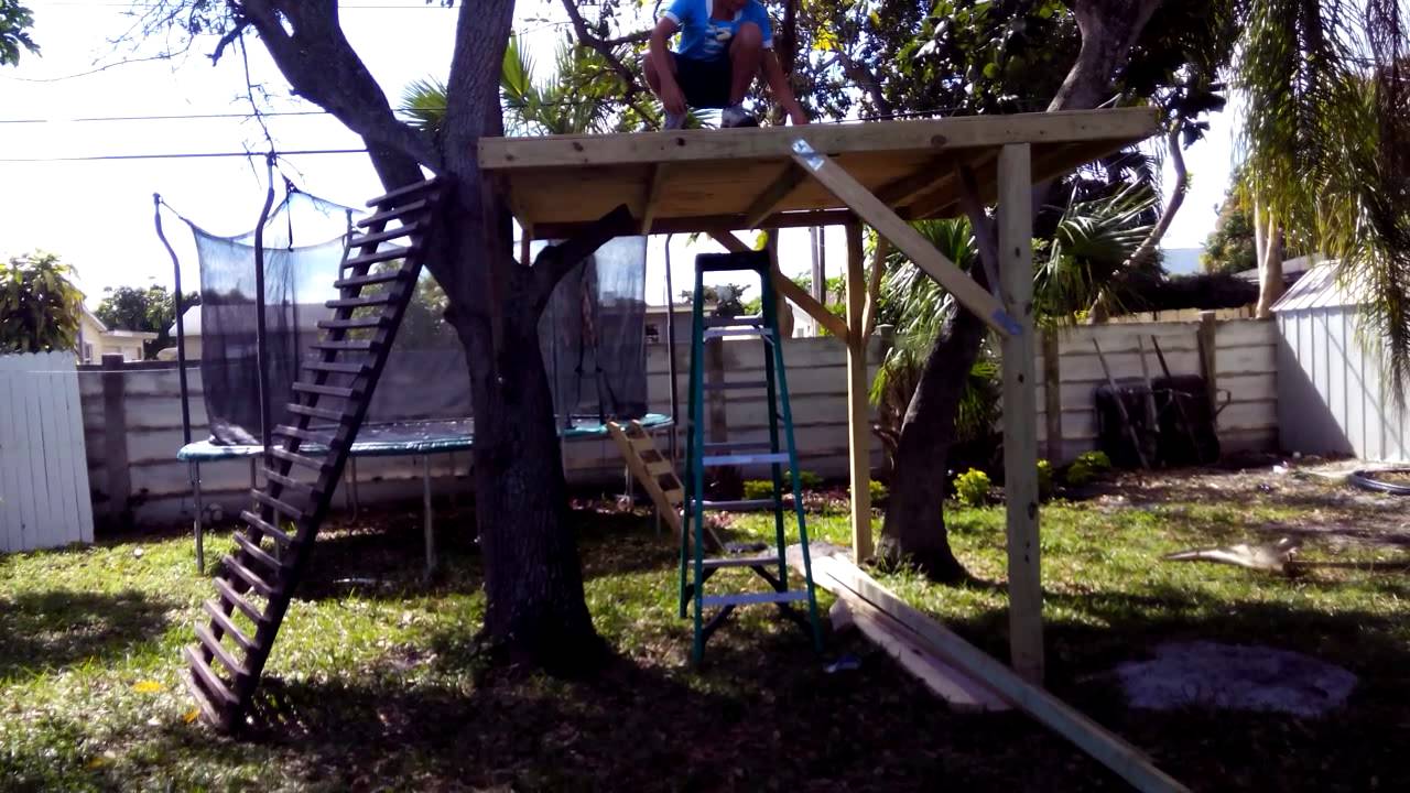 Jumping down treehouse! - YouTube