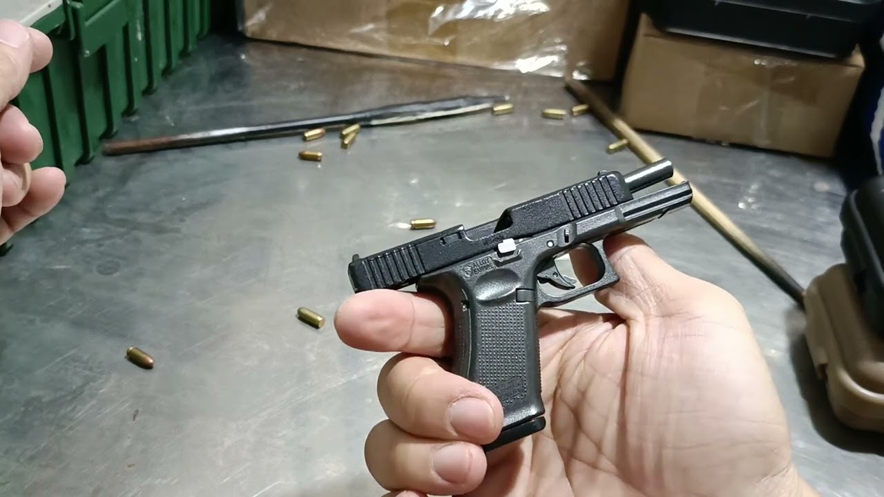Miniature 1/2 Scale Glock 17 Gen 5 - YouTube