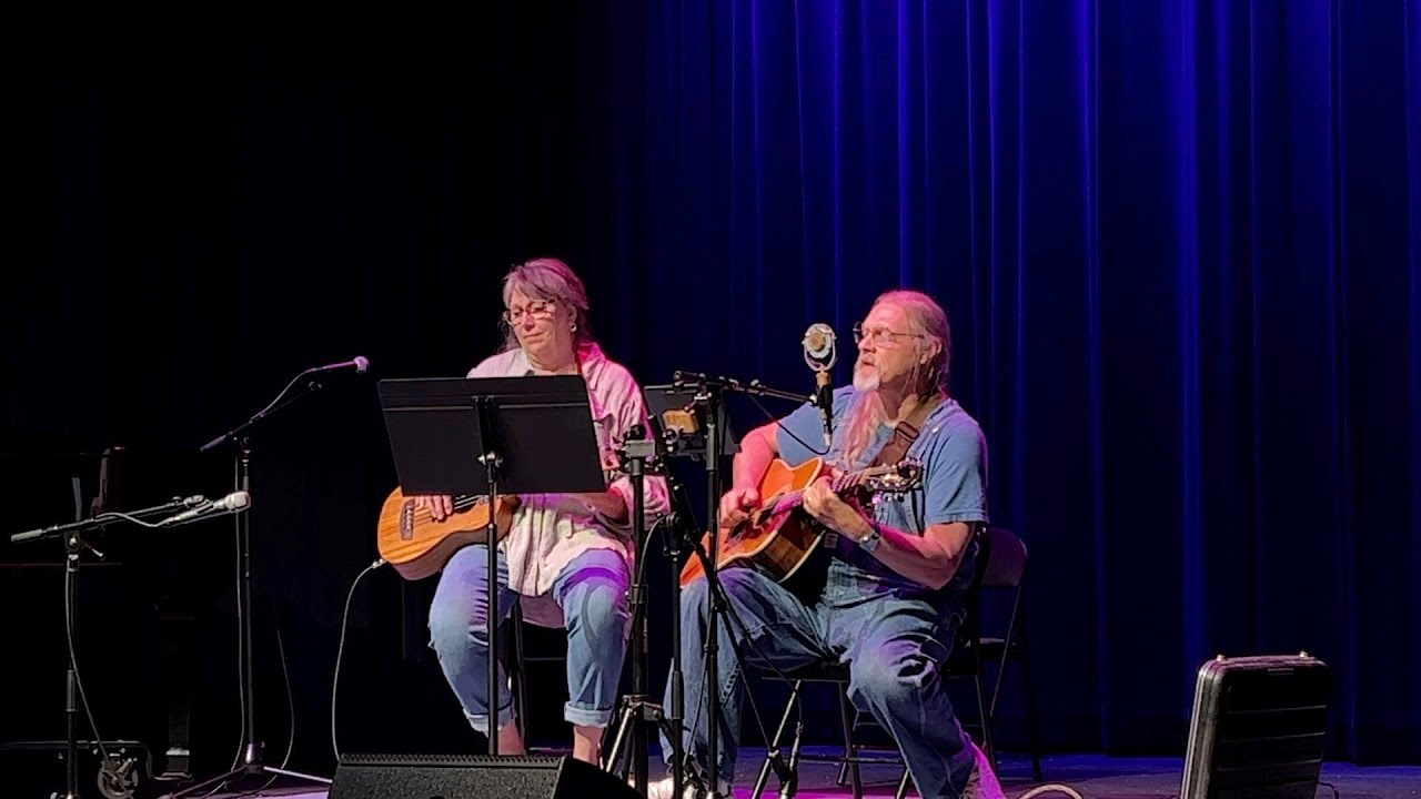Steve and Judy Figel Open Mic Iris Dement covers April 26 2023 - YouTube