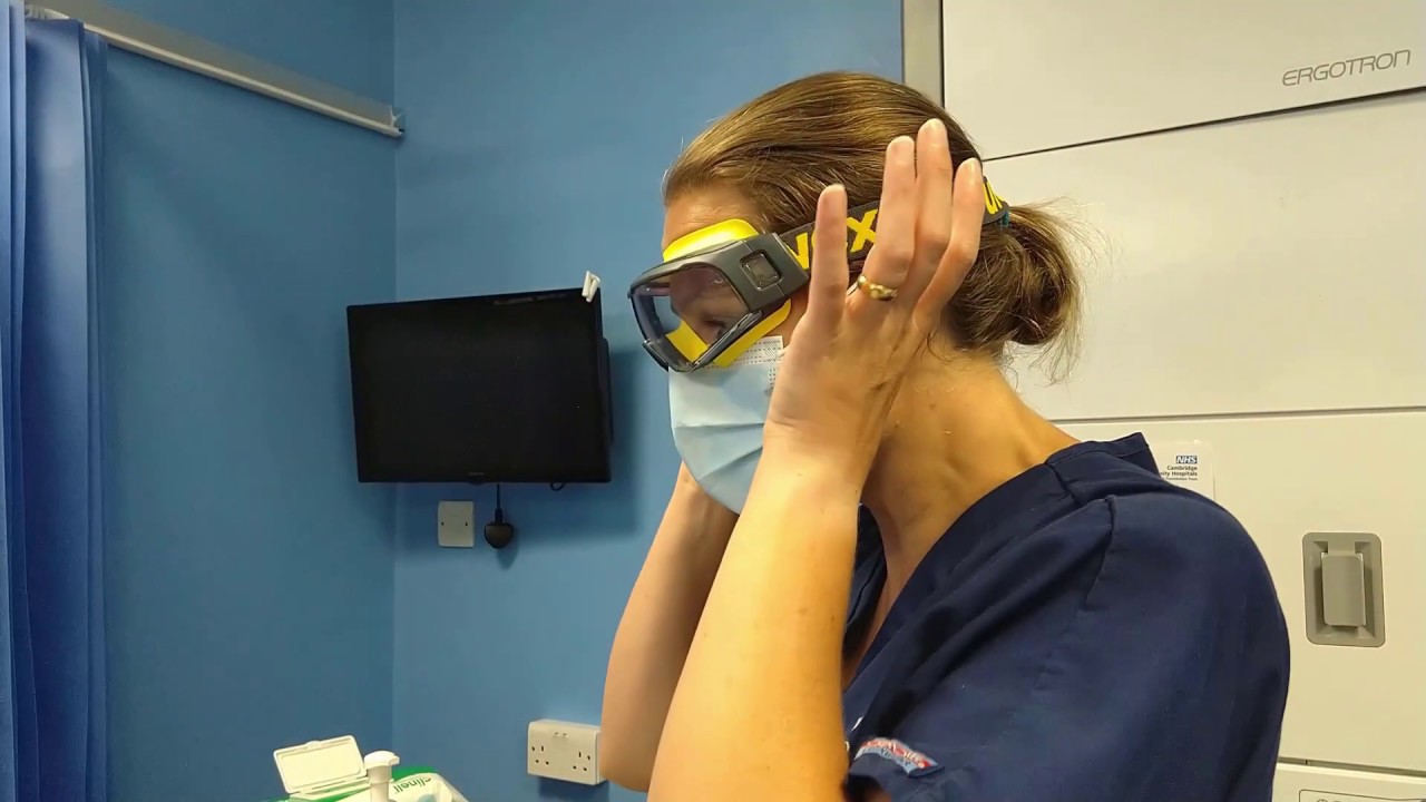 How to doff scenario 1 PPE - YouTube