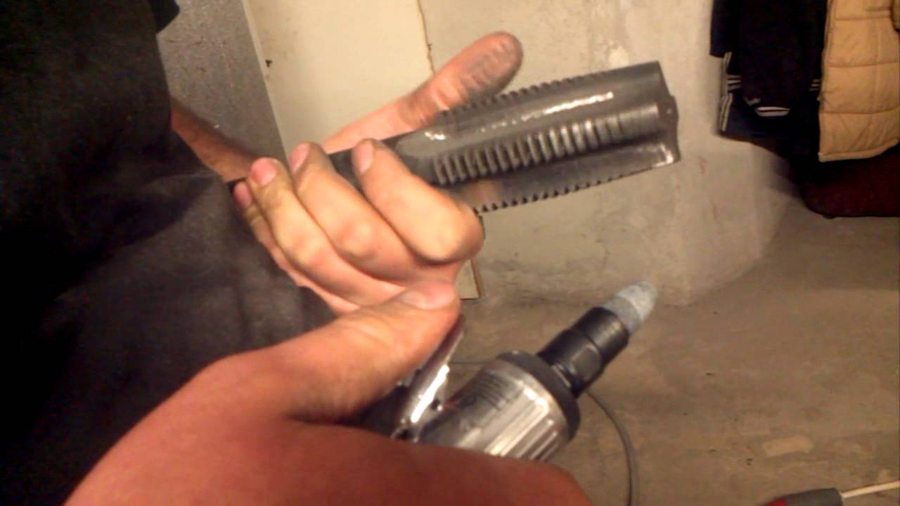 sharpening a m45 tap - YouTube