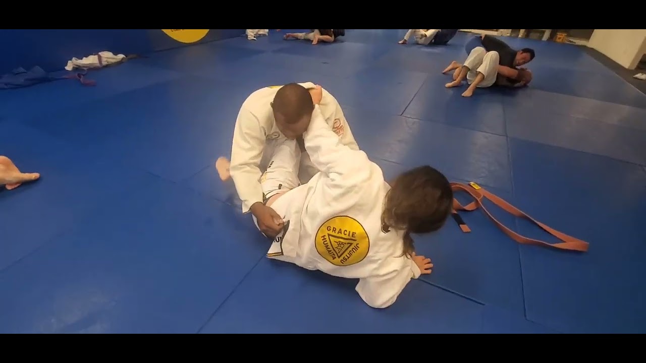 208 lbs brown belt🤎 vs🤎 170 lbs brown belt . Does size matter ? - YouTube