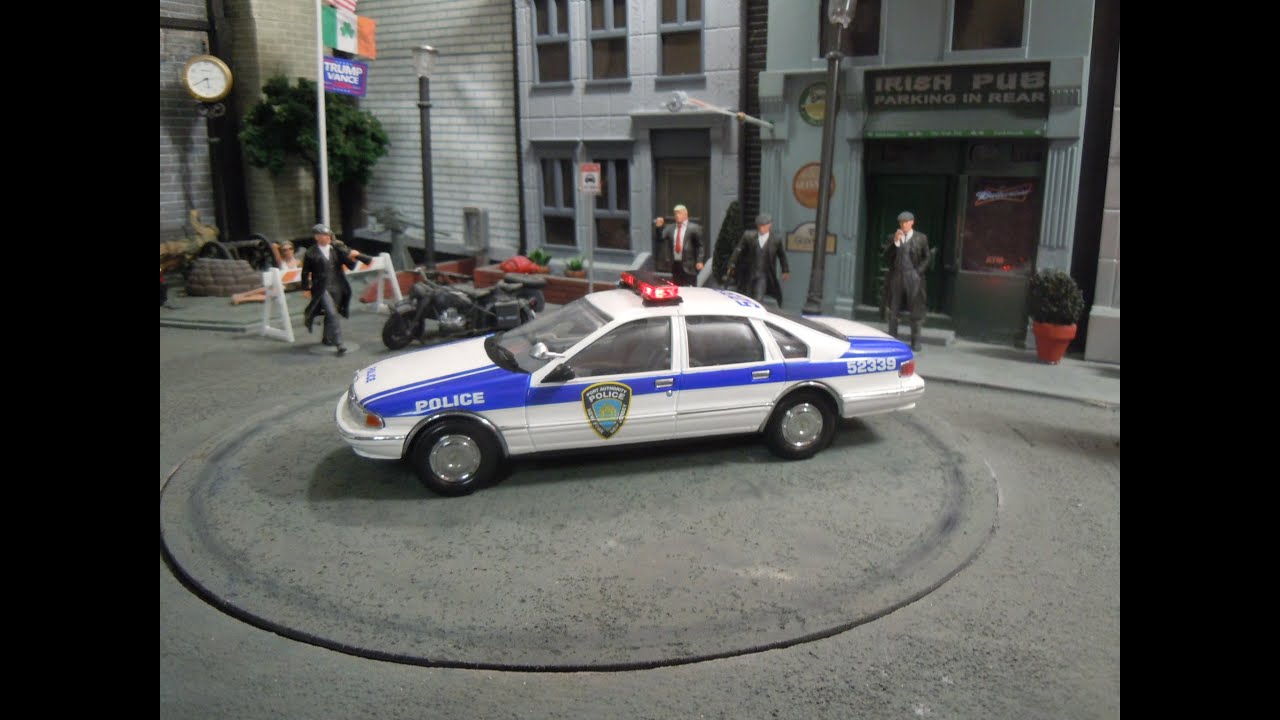 New York Port Authority Police 1/24 scale Chevy Caprice with lights ...