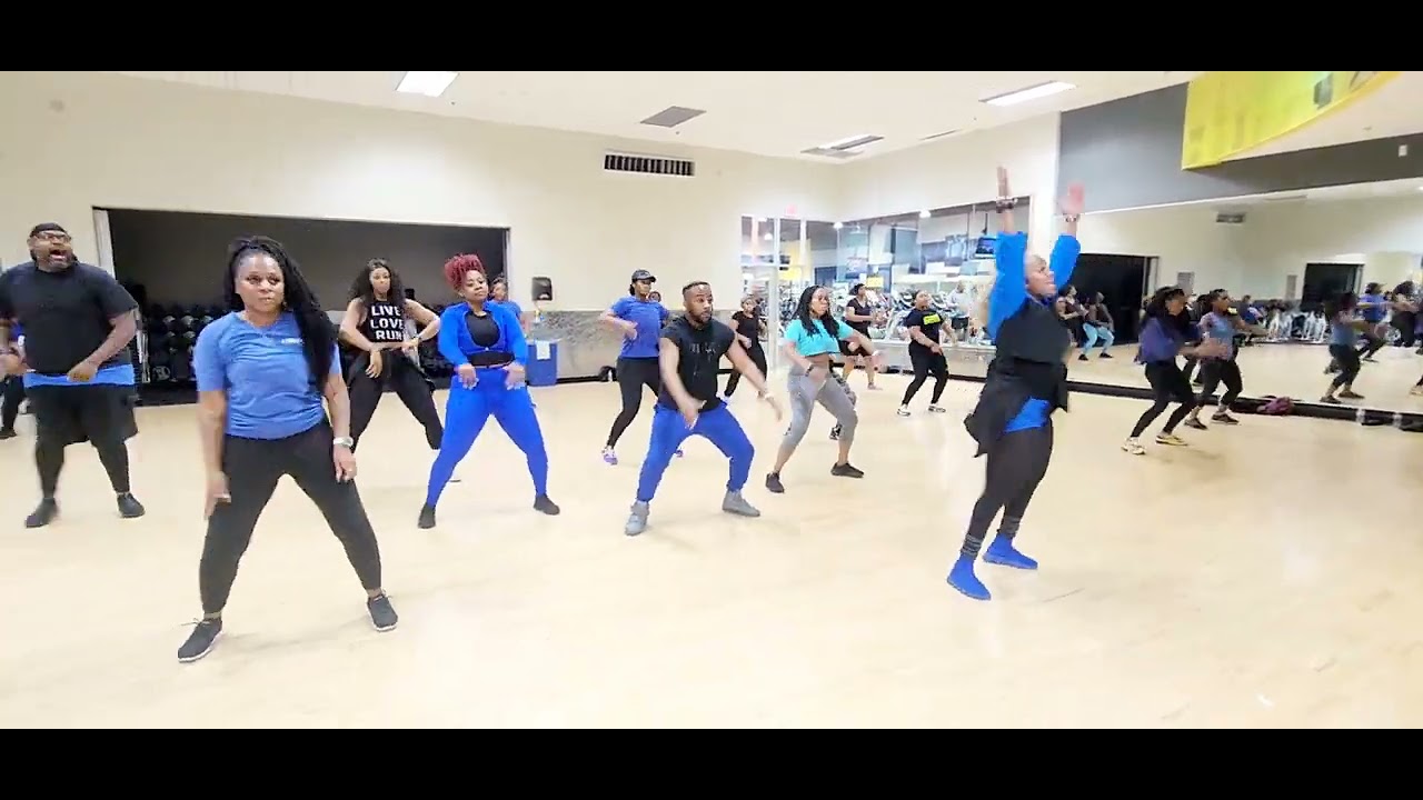 The Block Is Hot | Lil Wayne | Laweziana Dance Fitness - YouTube