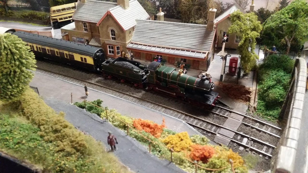 West Bromwich Rail Model Club Exhibition 8th June 2019 - YouTube