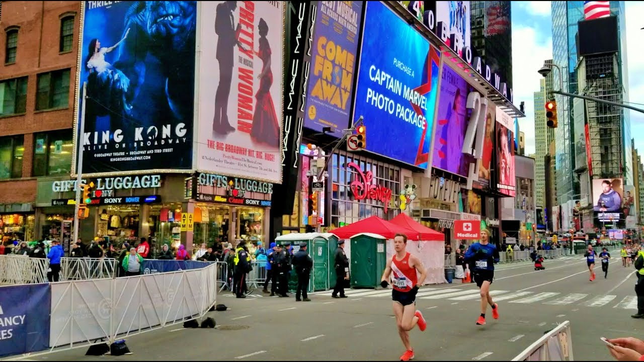When Times Square shuts down.. NYC Half Marathon 2019 - YouTube