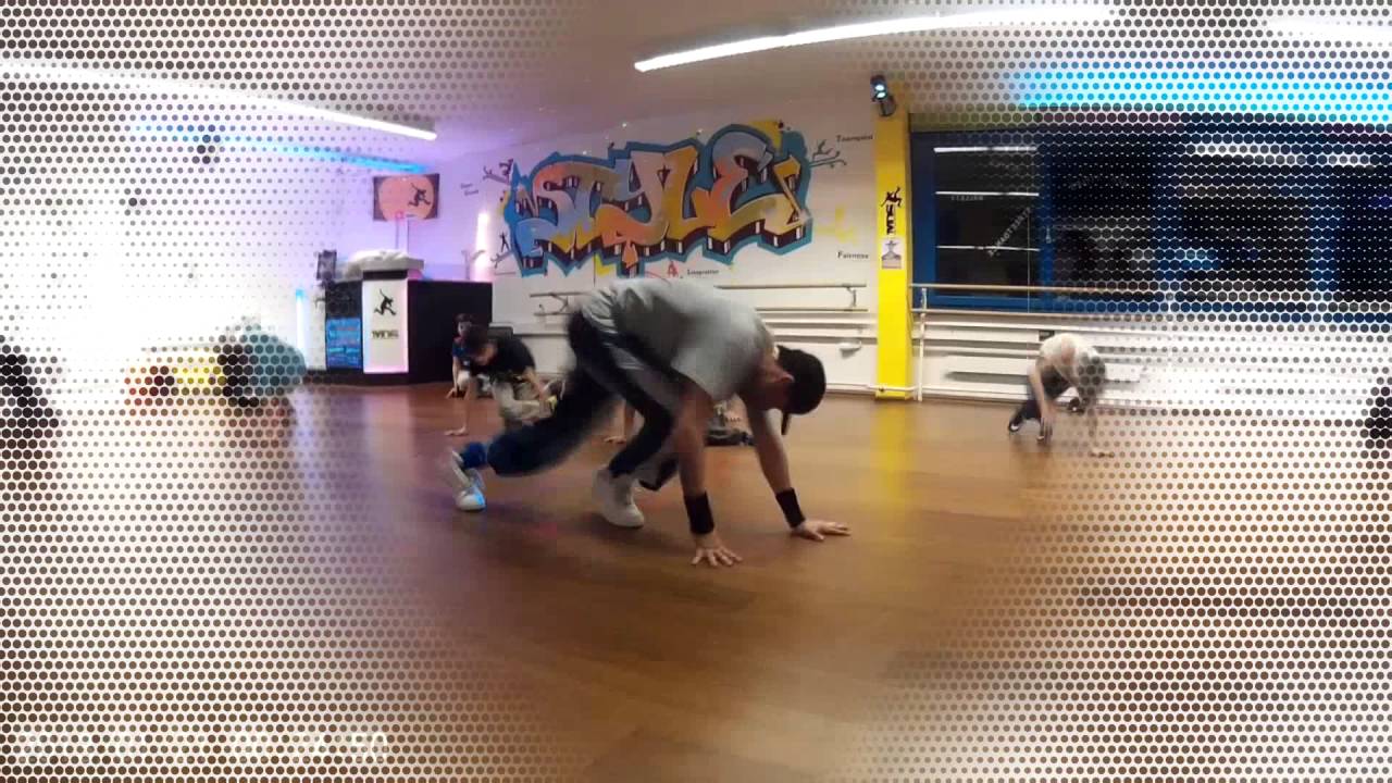 Breakdance routine for beginners 6 - YouTube