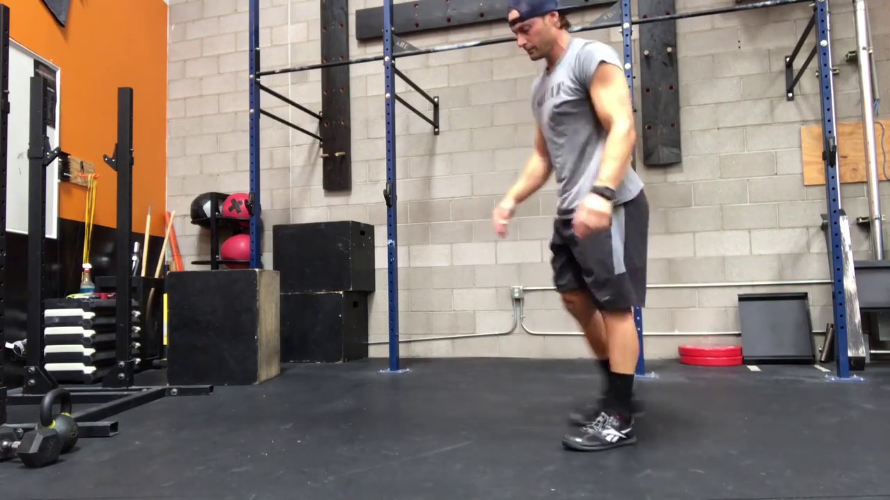 Deep Lunge with Rotation - YouTube