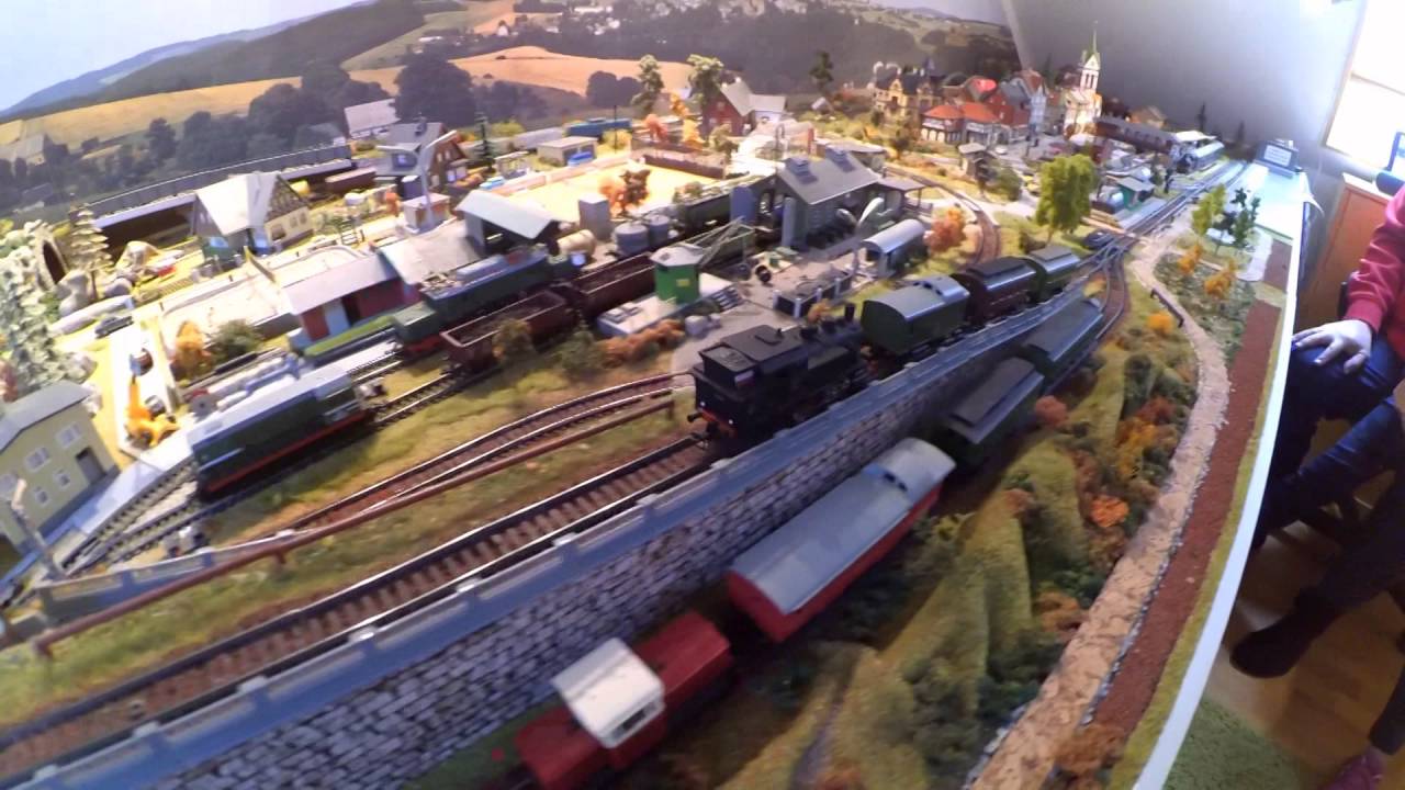 Makieta Kolejowa TT - Jan Bak - Poznań 2016 - YouTube