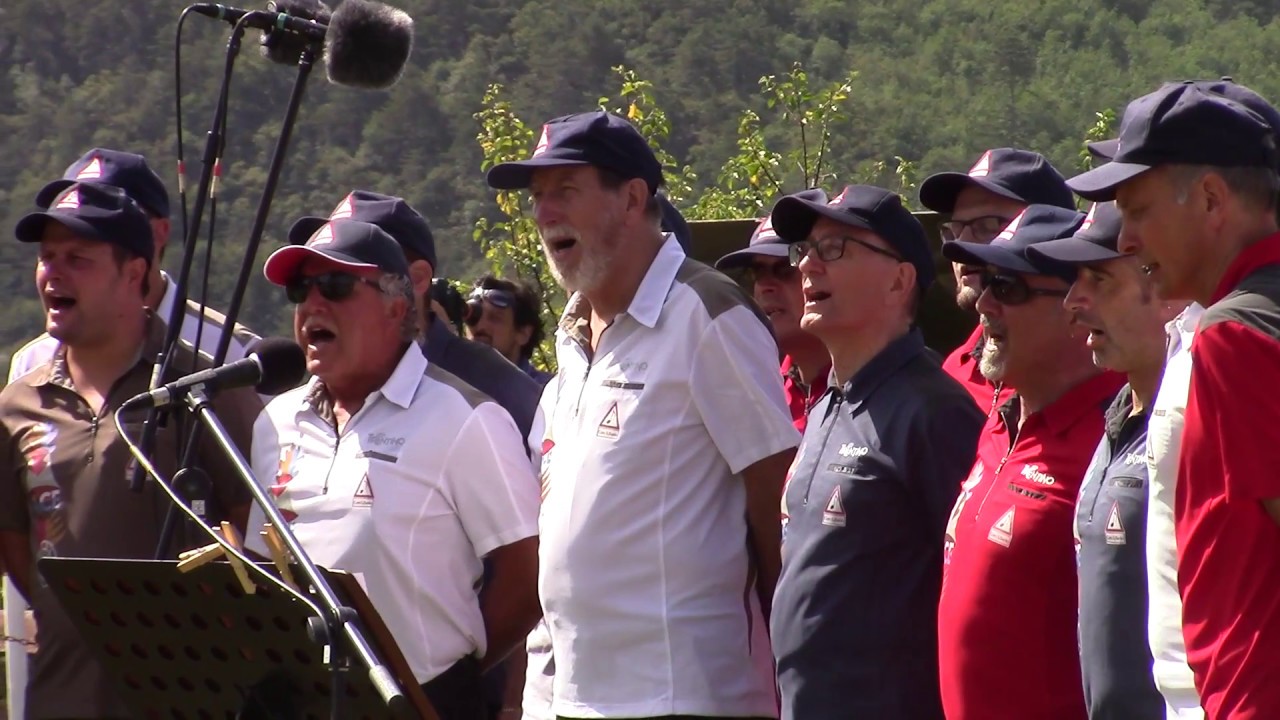MONTE CANINO - Coro S.Ilario - YouTube