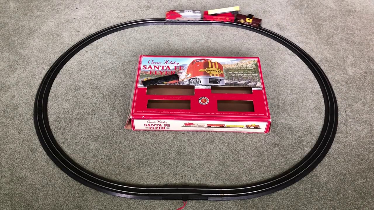 Bachmann Ho Scale Classic Holiday Santa Fe Flyer Set Test - YouTube