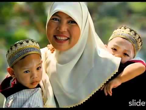 ANNE İLAHİSİ DİNLE