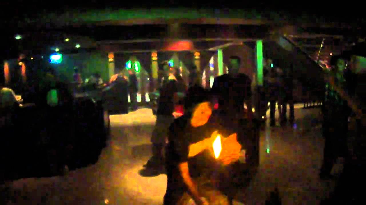 Glowsticking Freehand 808 - YouTube
