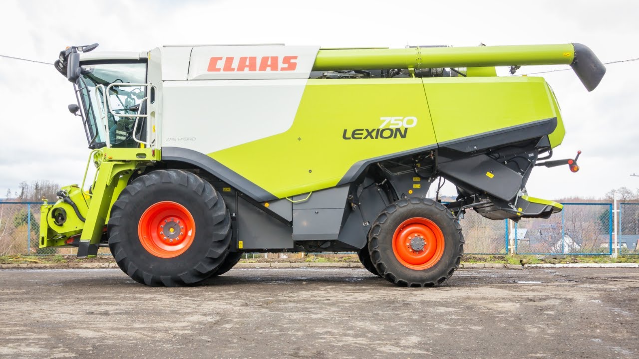CLAAS LEXION 750 - YouTube