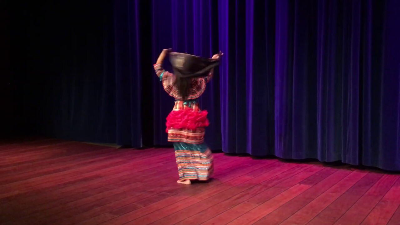 Algerian dance - Kabyle - YouTube