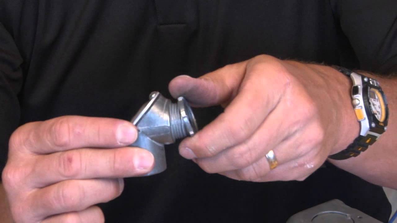 1/2" 90 Degree Combination Pull Elbow to Box: PECB-50 - YouTube