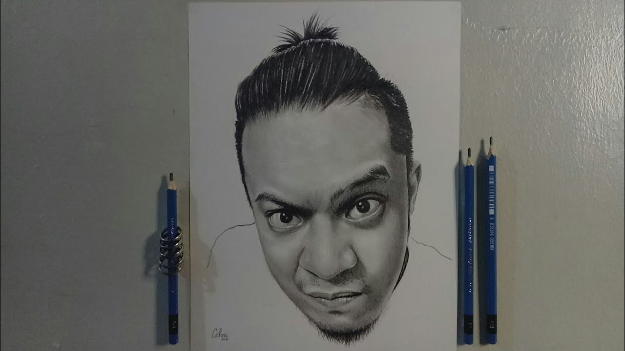 Graphite Self-Portrait || Colleen Drawing Pencil || Timelapse - YouTube