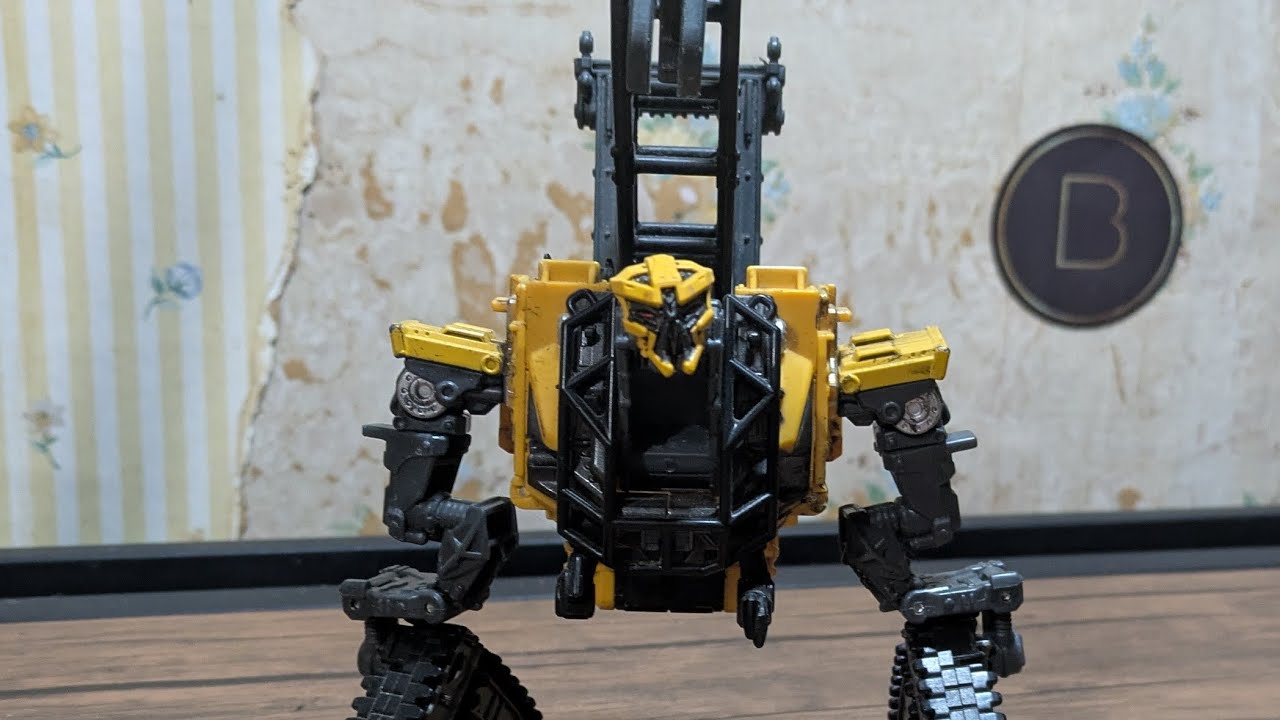 transformers studio series 47 deluxe class hightower - YouTube