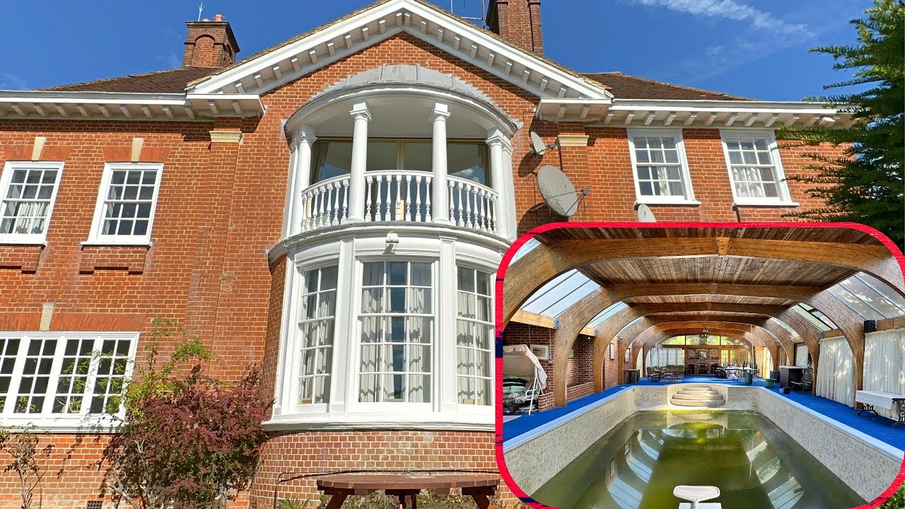 The Abandoned Pool House - Why Was This Left To Decay? - YouTube