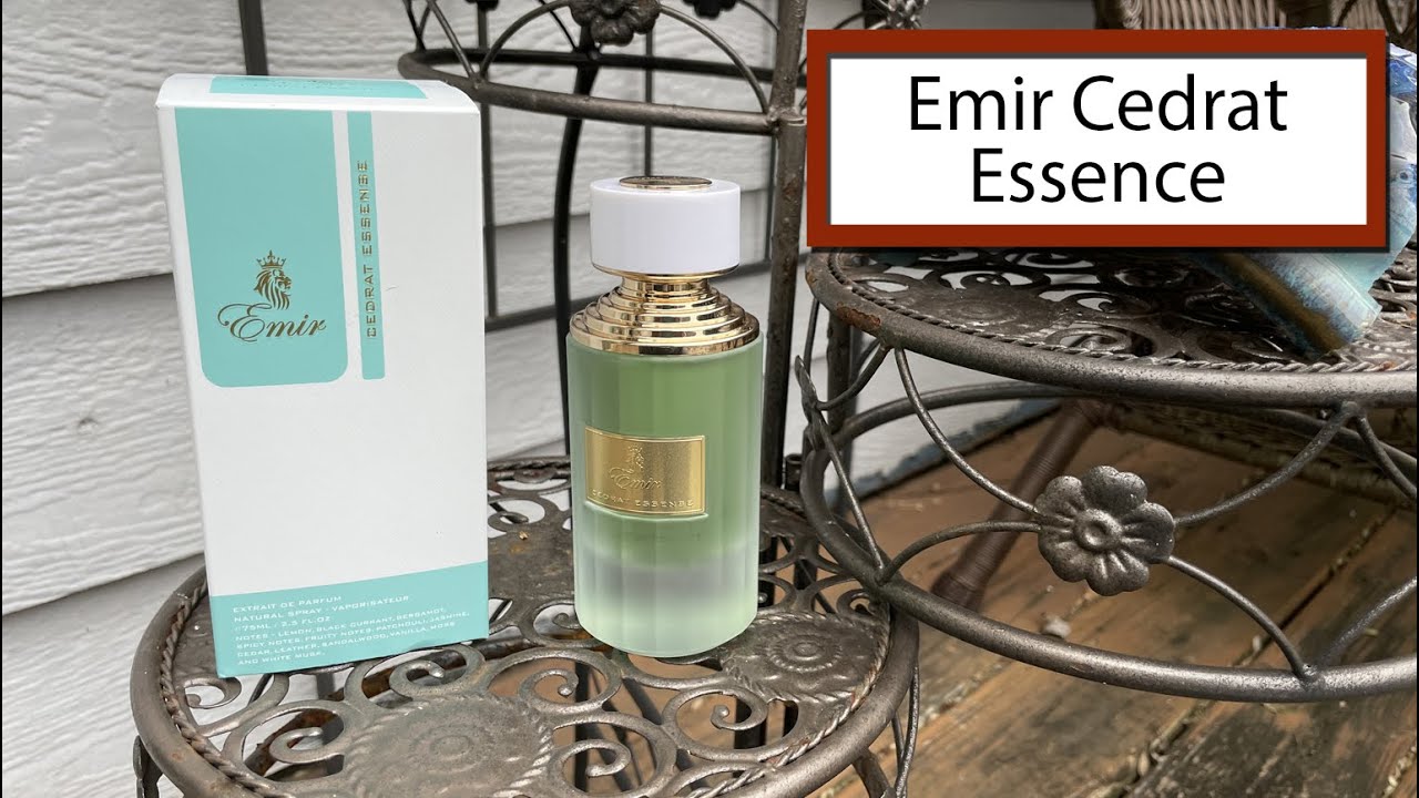 Paris Corner Cedrat Essence - YouTube
