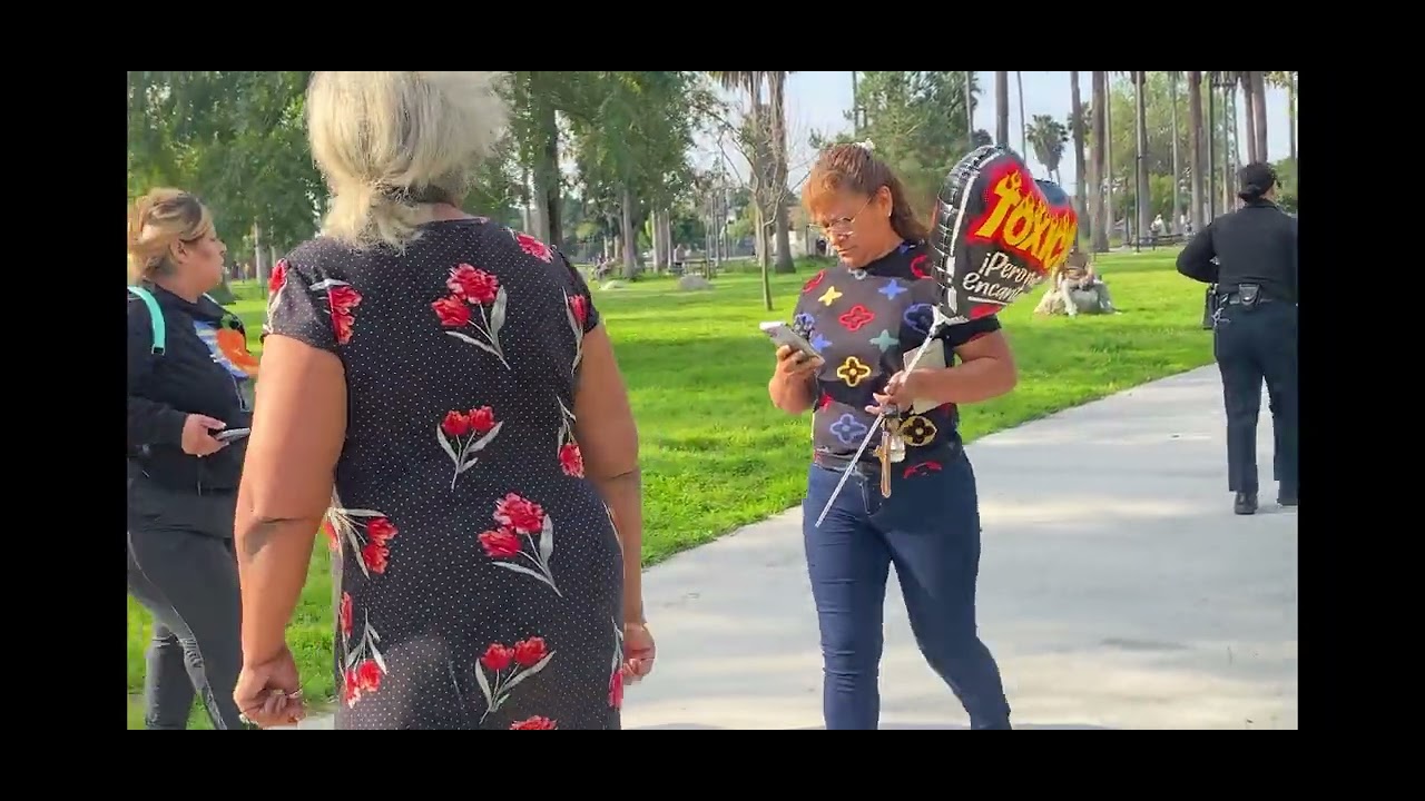 Neighbors fighting every day drama - YouTube