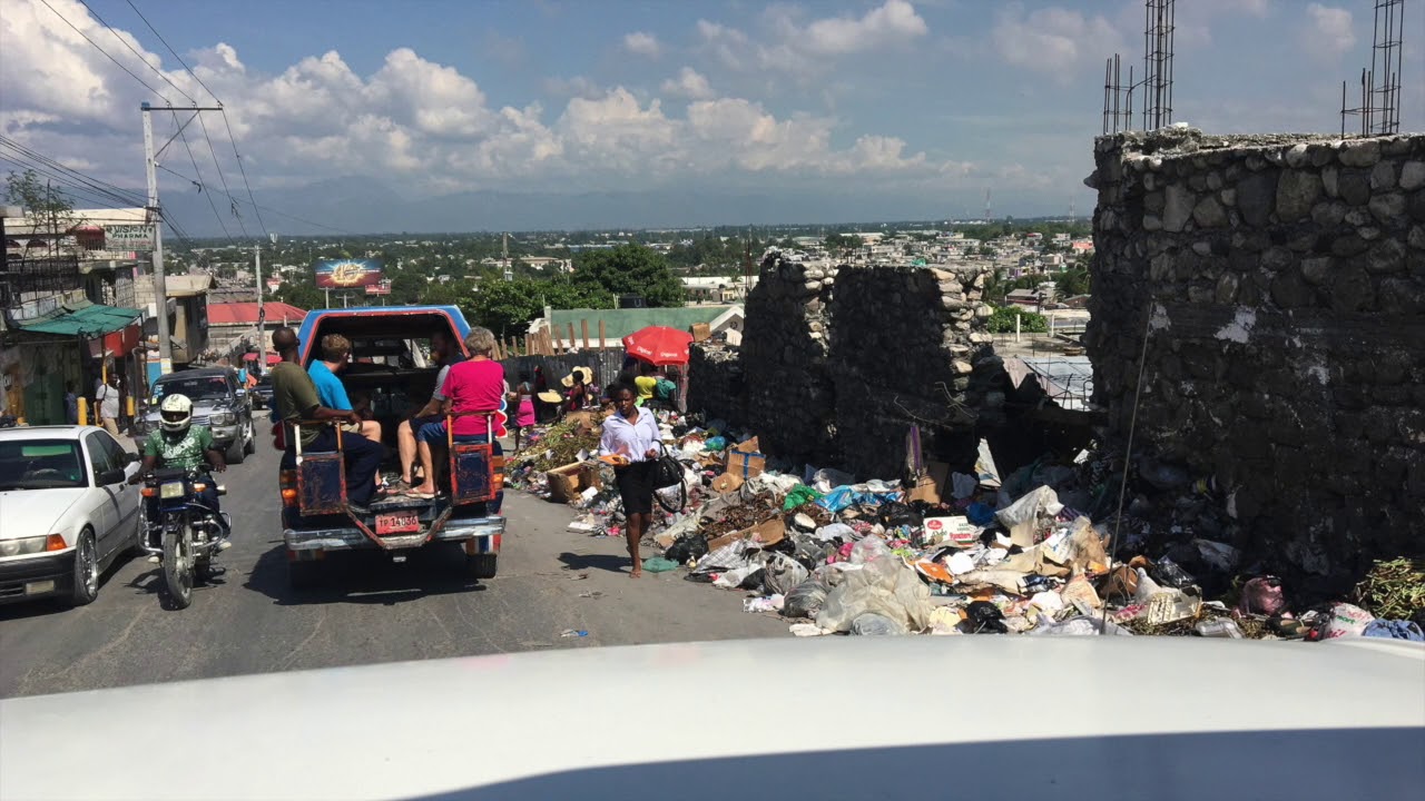 Trash in Haiti - YouTube