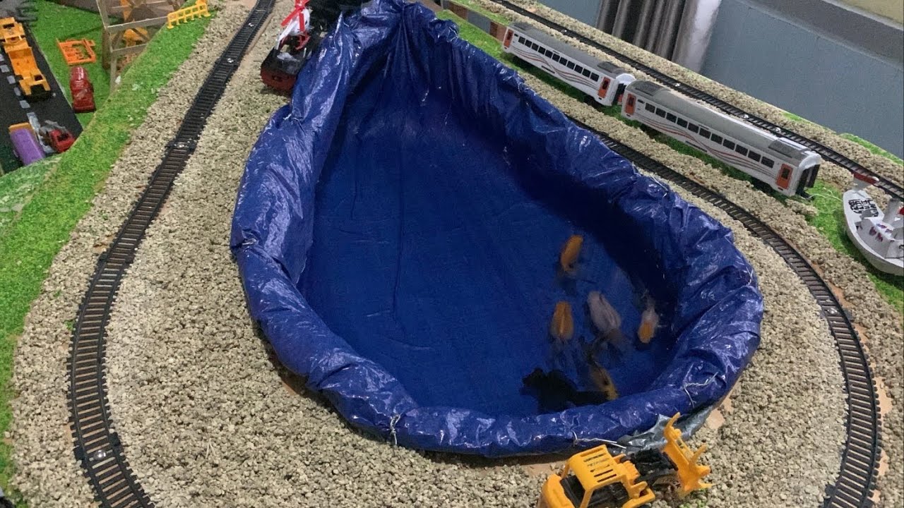 Ada Ikan Di Diorama Kereta Api 😲 - YouTube