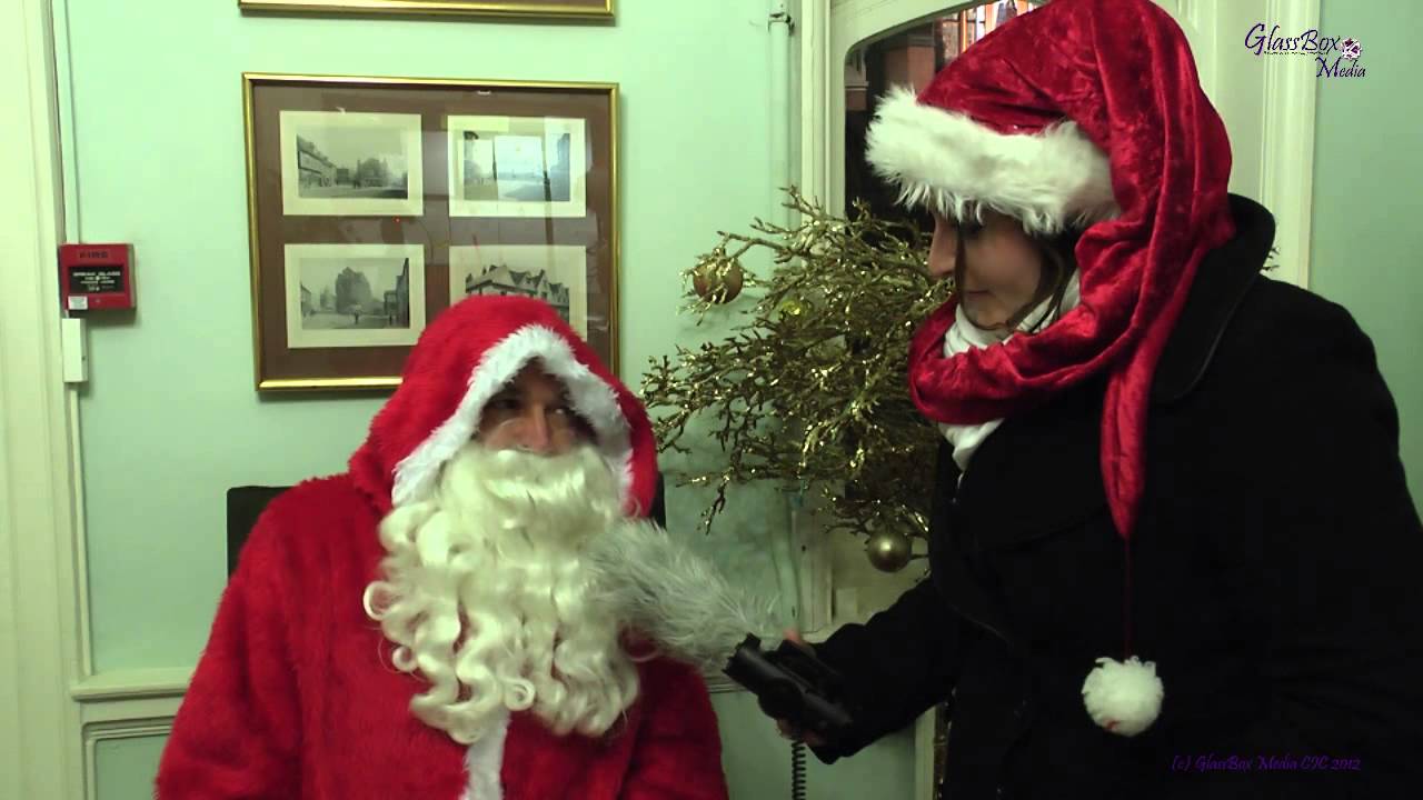 Ipswich Round Table Rudolph Sleigh 2012 - YouTube