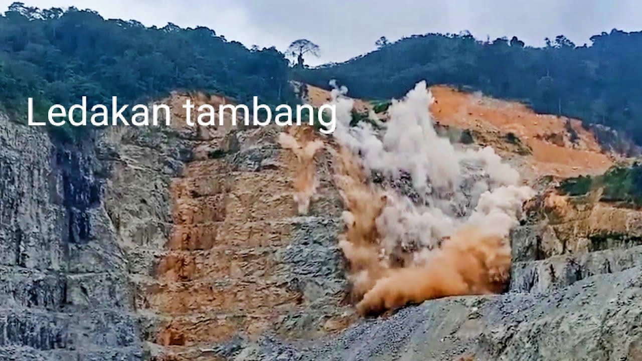 BOOM‼️DUA LEDAKAN DAHSYAT BUKIT BATU (QUARRY) - YouTube