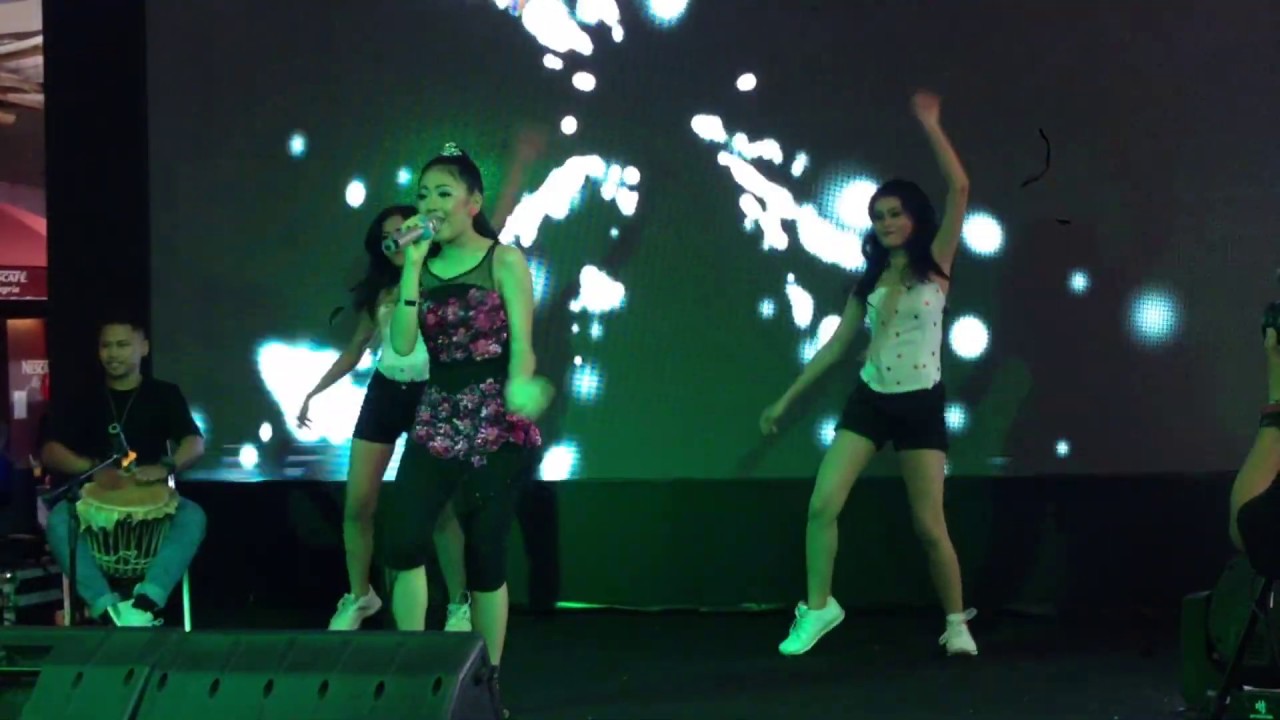 WAKA WAKA | GRACE DEA | BLACK DIAMOND COMPETITION - YouTube