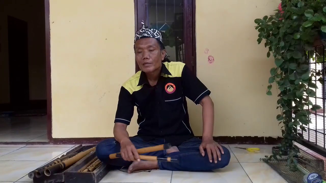 Tutorial Menggunakan Alat Musik Suling Dangdut/Bangsing - YouTube
