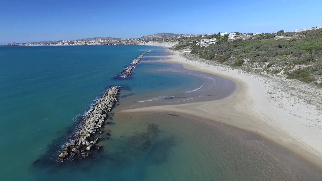 San Leone dall'alto - YouTube