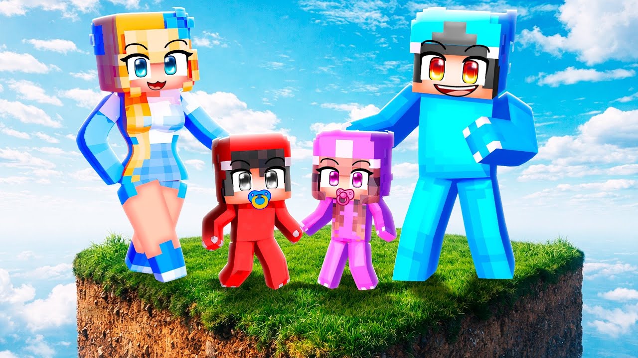 Having REALSITIC FAMILY in Minecraft! - YouTube
