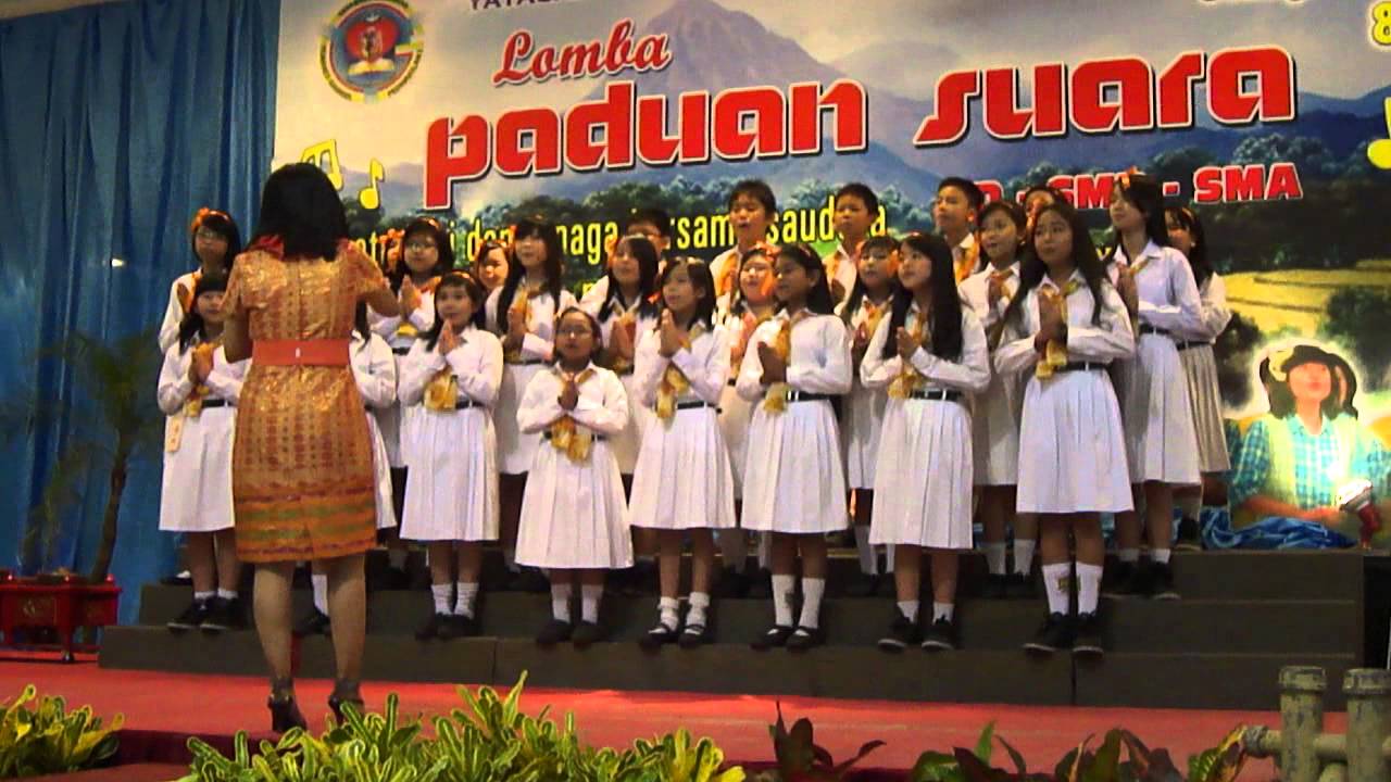 SDK Karitas 3 Surabaya Choir - Hai Pujilah - YouTube