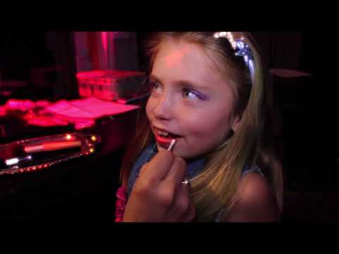 Sadie's Pop Star Music Video, \