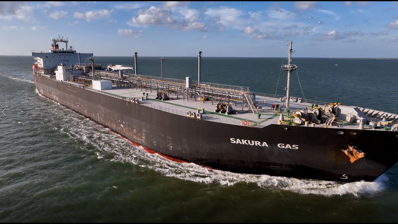 SAKURA GAS LPG TANKER Ship Houston Ship Channel Passing Texas City Dike ...