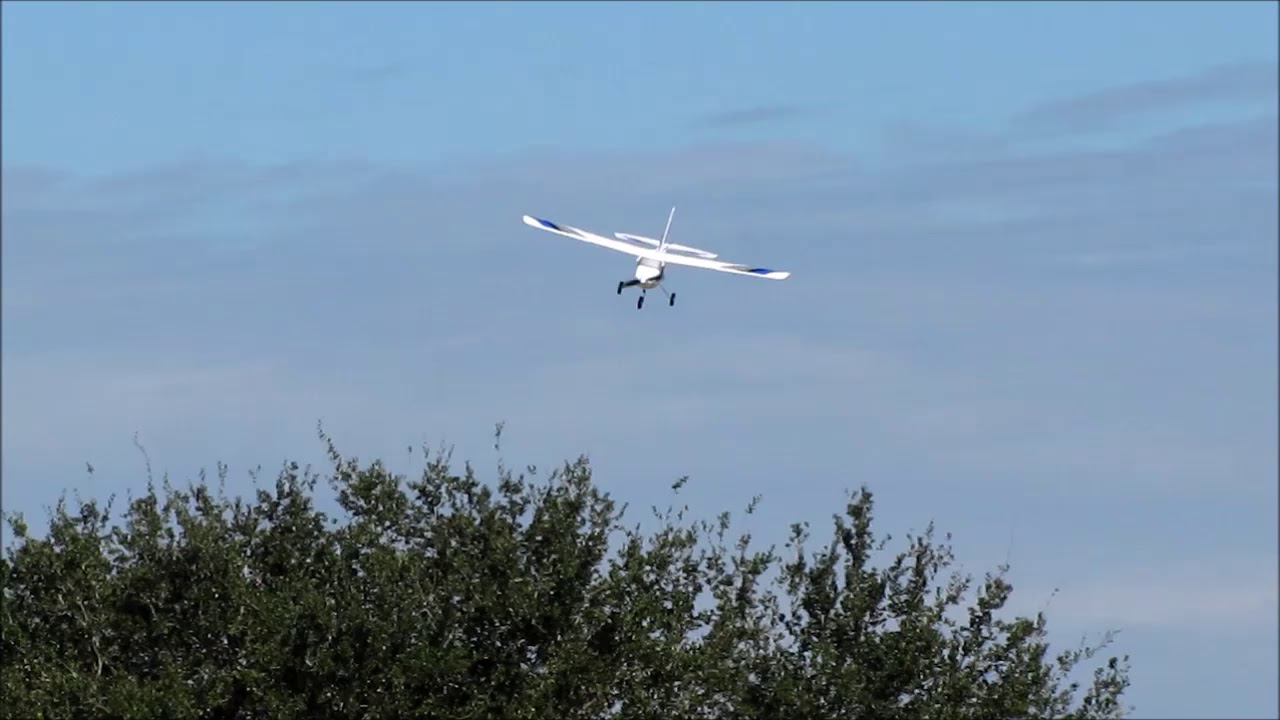 New Pilot landing - Bush Flight - YouTube