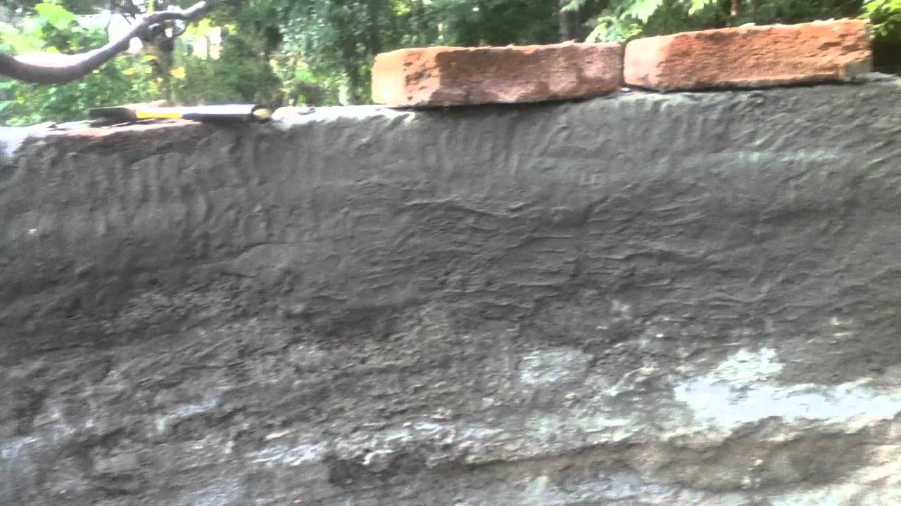 Papercrete structure build. - YouTube