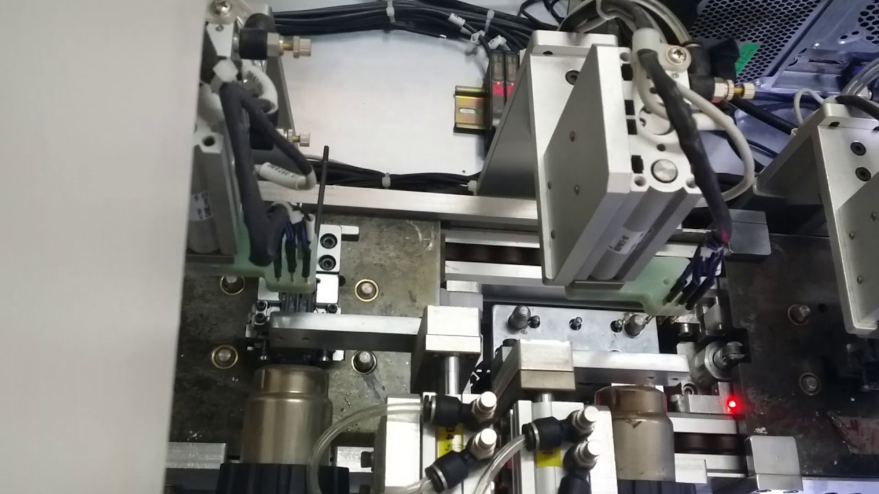 automatic wire soldering - YouTube