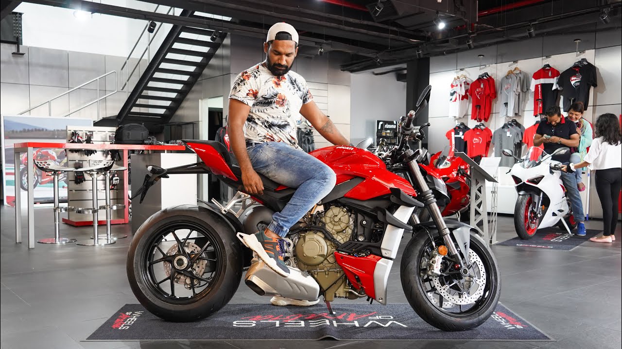 20% ശതമാനം വിലകുറവ്! Ducati and MV Augusta Showroom Visit! - YouTube