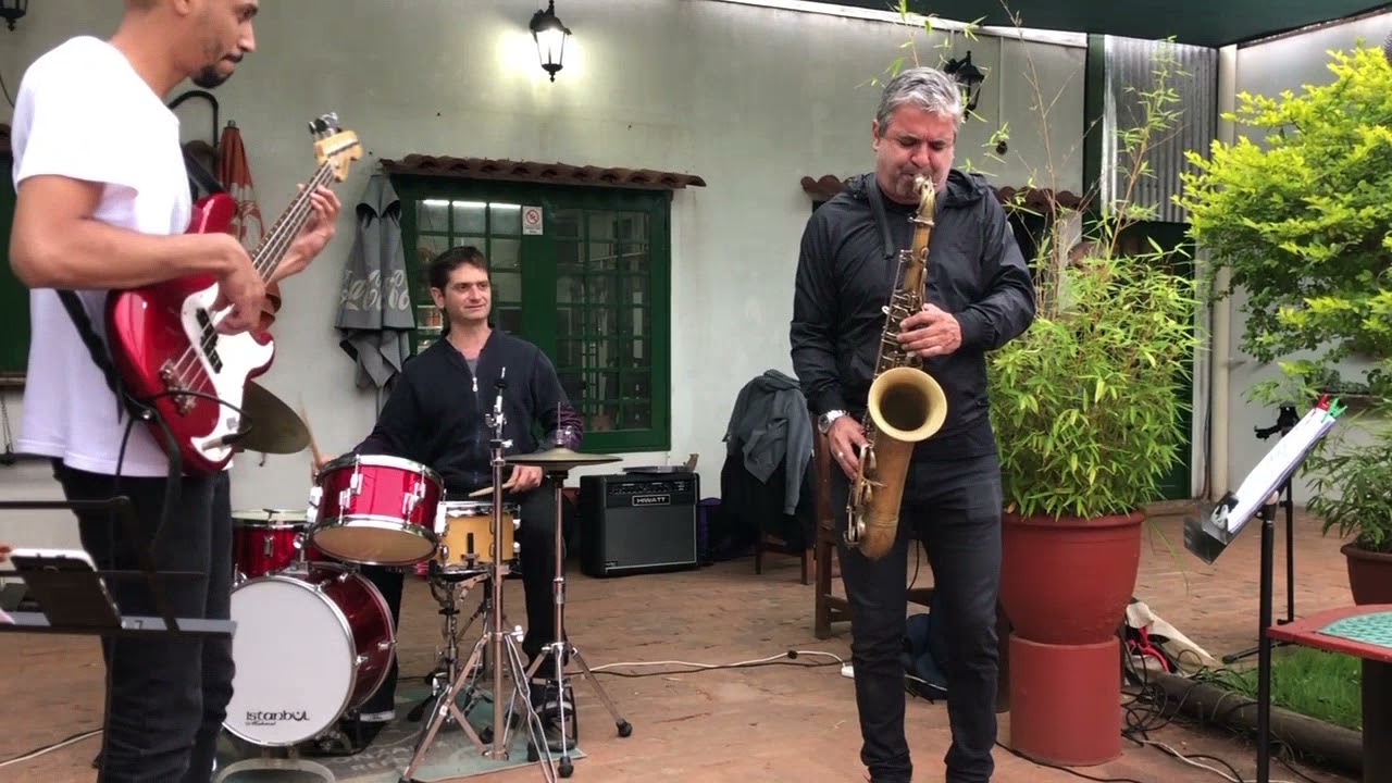 Cuba Jazz Trio - Beatrice (Sam Rivers) - YouTube