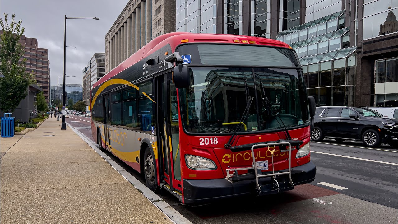 DC Circulator: 2014 New Flyer XDE40 #2018 on Route WP-AM - YouTube