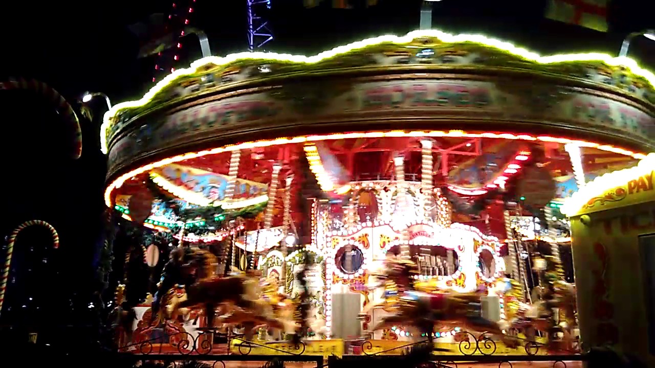 Carousel Roundabout/Merry-go-Round near London Eye - YouTube