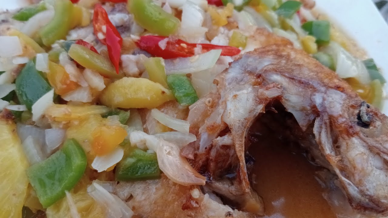 របៀបចៀនត្រីក្រហមជូរអែមហឹរ/How to make Fried Red Fish with sweet source ...